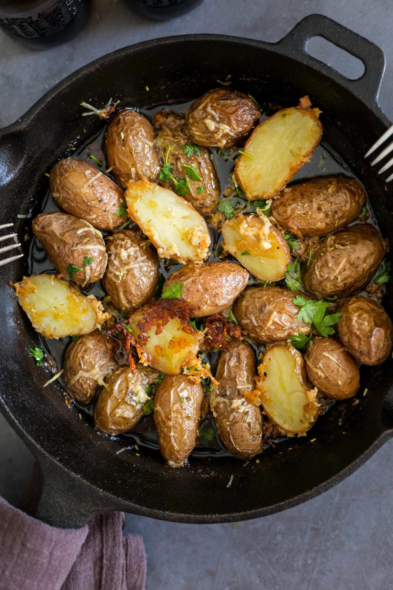Papitas asadas a la parmesana - El Sabor de lo Bueno